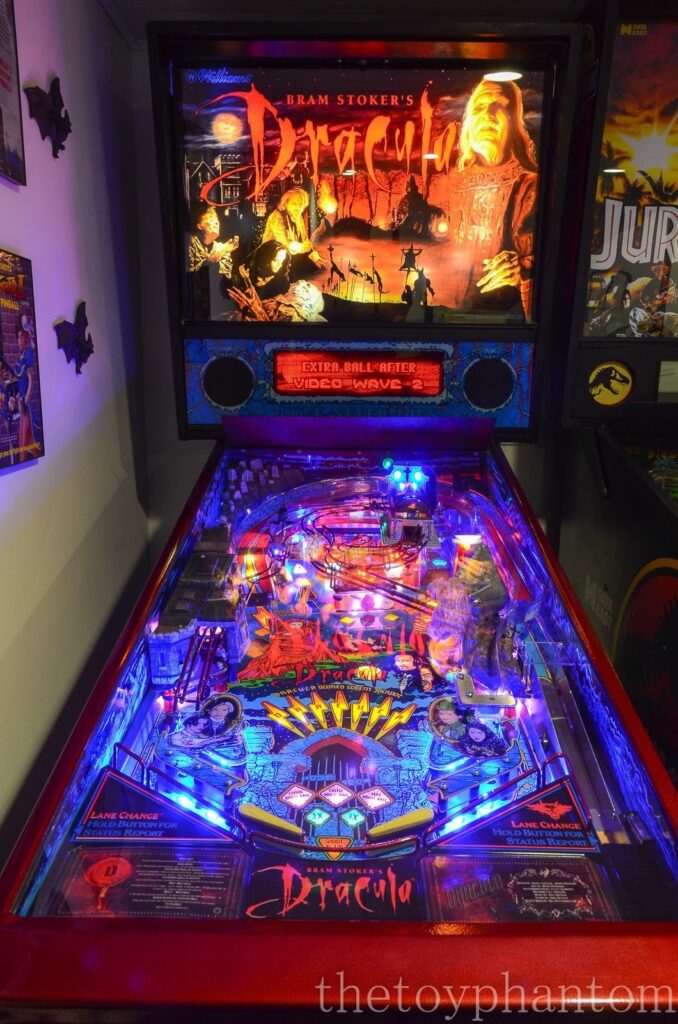 Dracula Pinball Machine - Amusements Plus